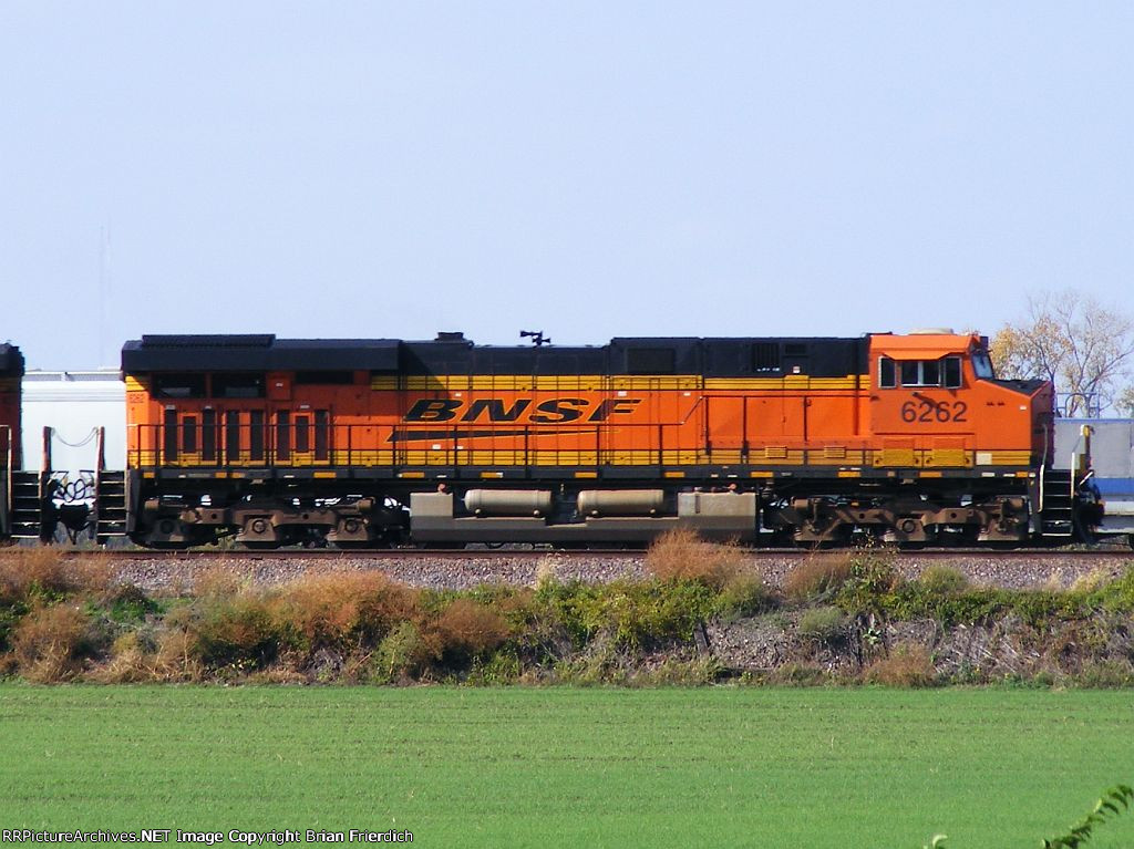 BNSF 6262